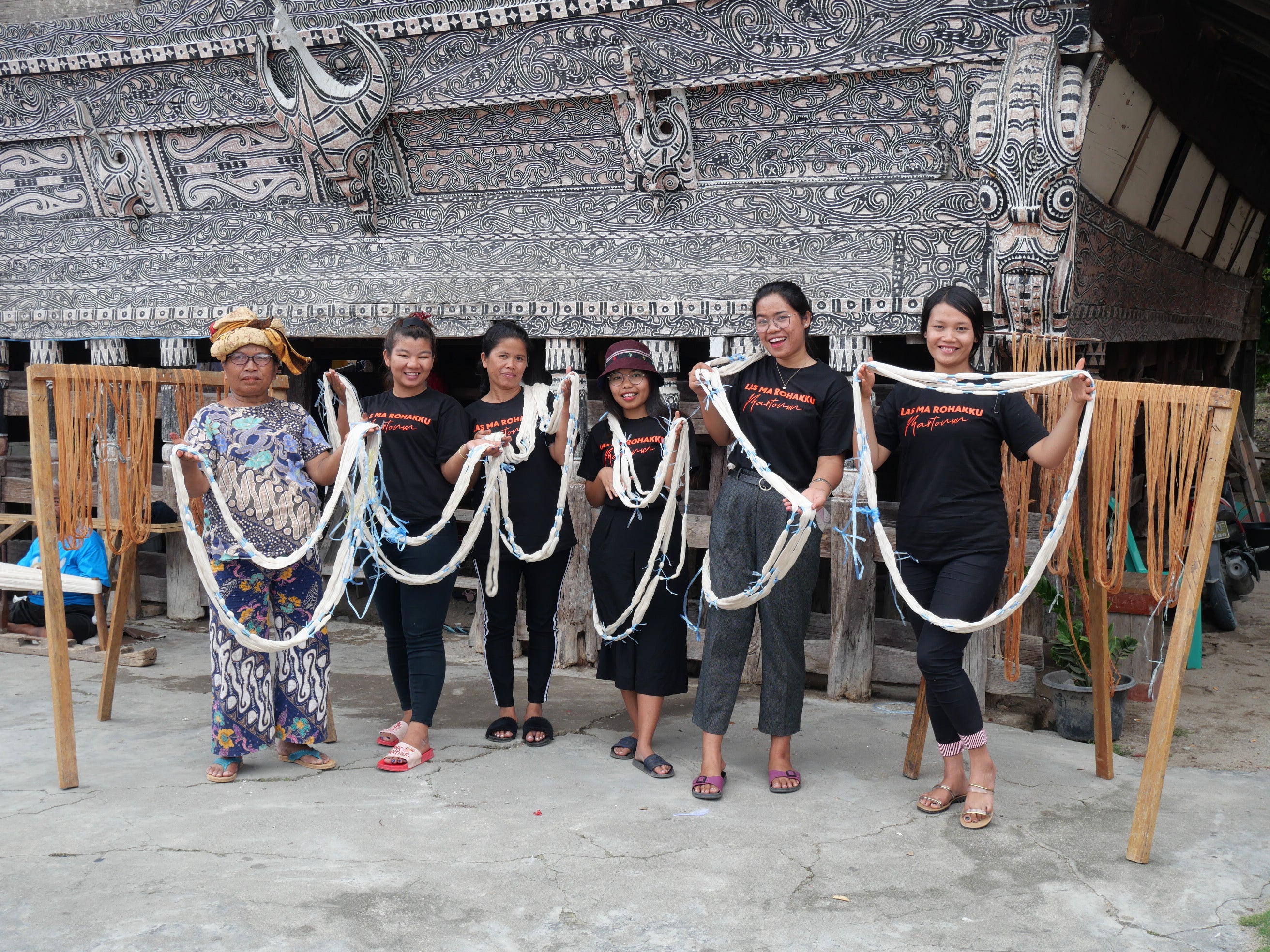 Rumah kreasi dan inspirasi pelaku tenun – Tobatenun