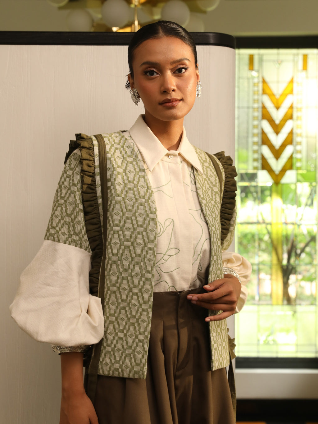 Jemari RTW Ruffled Vest Green – Tobatenun