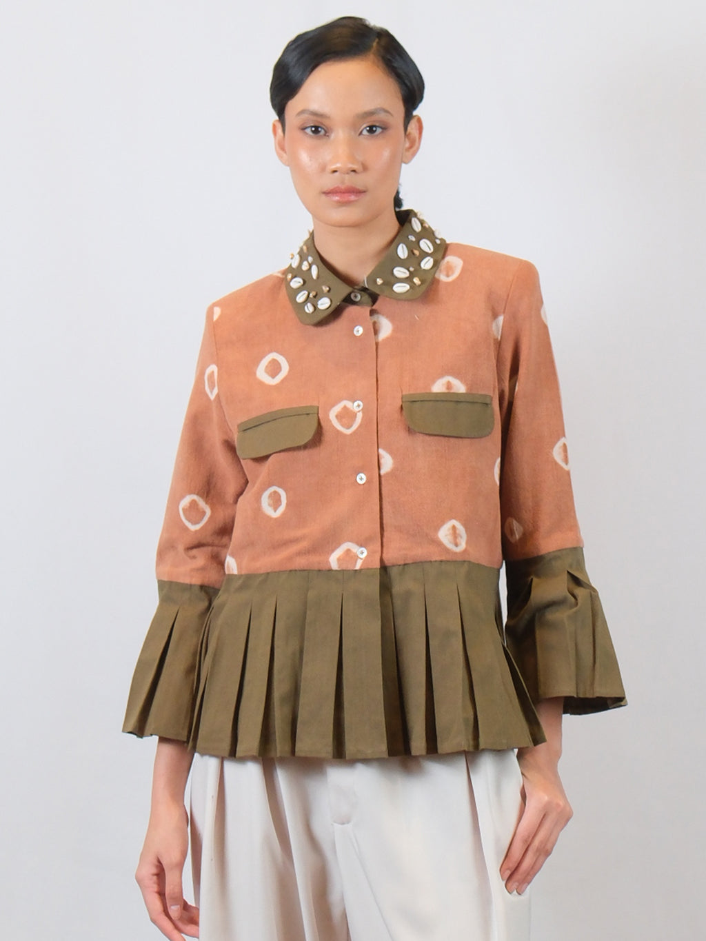 Tepi Laut Tucks Top – Tobatenun